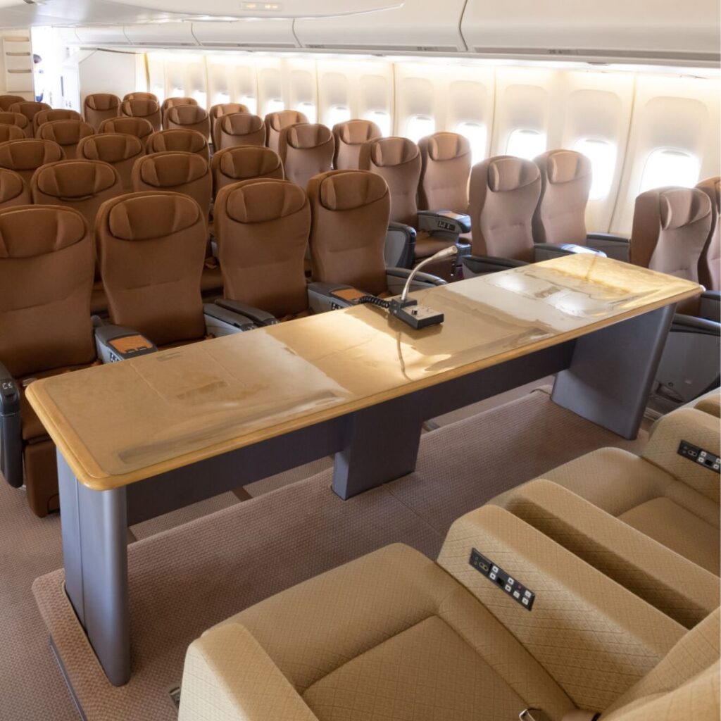Japanese Air Force One B747 VIP Table 航空自衛隊 日本国 旧政府専用機 テーブル 補用部品 ...